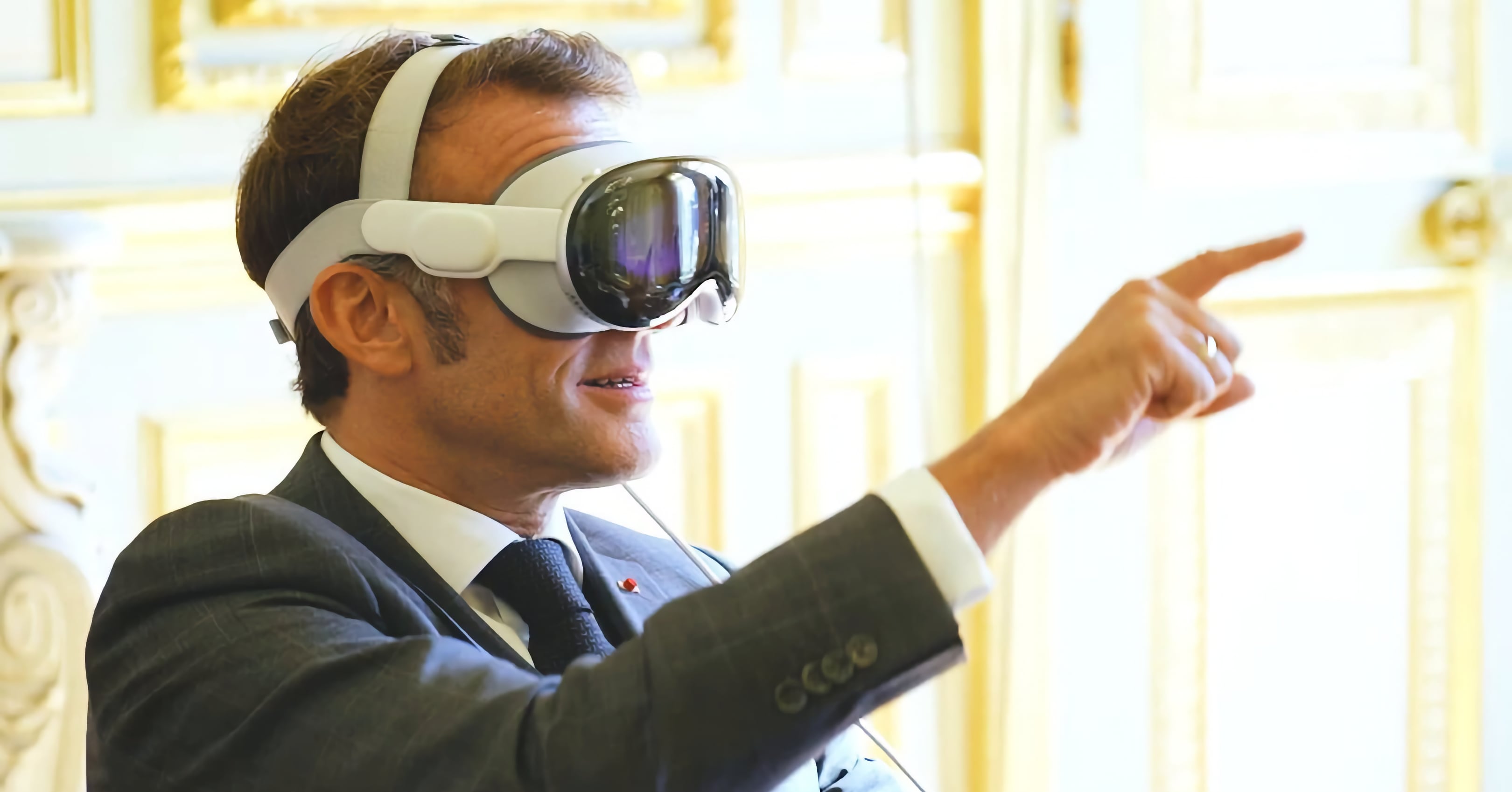 Frankreich: Macron blickt mit Apple Vision Pro zurück auf 2025